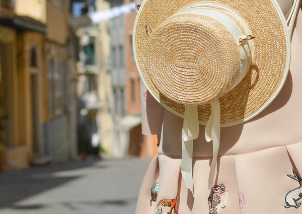 Bows and Ribbons in Fashion: From Accessories to Clothing – Cherry Ribbon